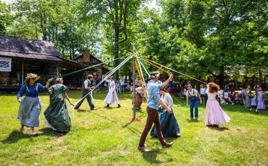 Welcome Spring at Hart Square Village – Caldwell Journal